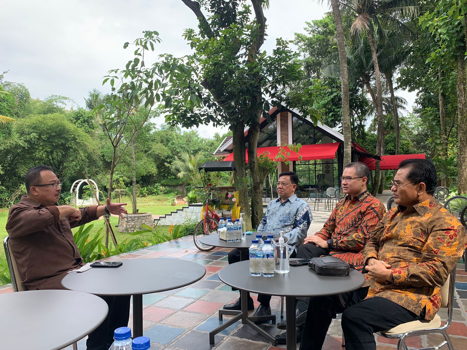 Didorong Prof Rhenald Kasali, Bank Universal BPR Semakin Profesional